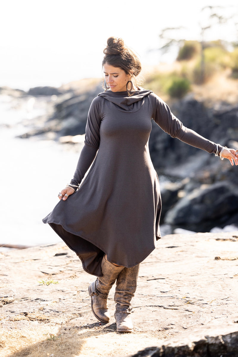 Dark Moon Dress – Priestess and Deer